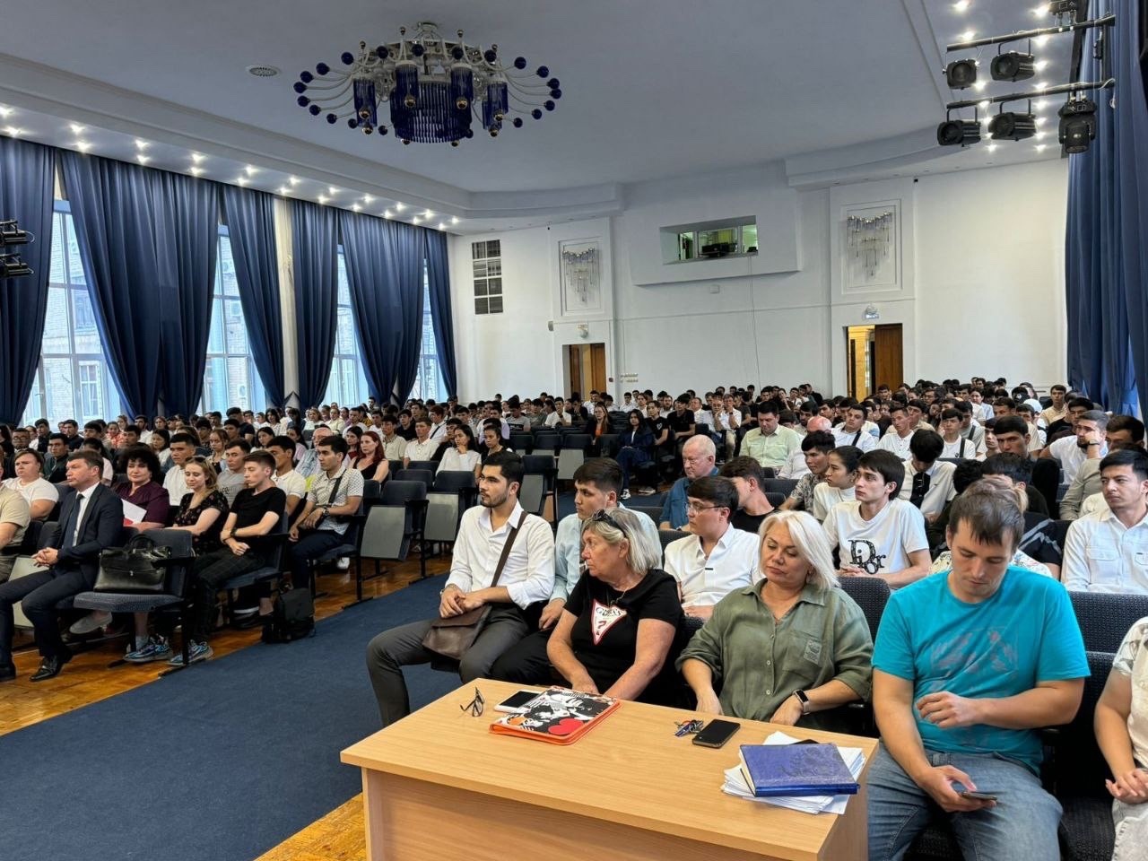 A meeting with foreign first-year students was held at VSTU